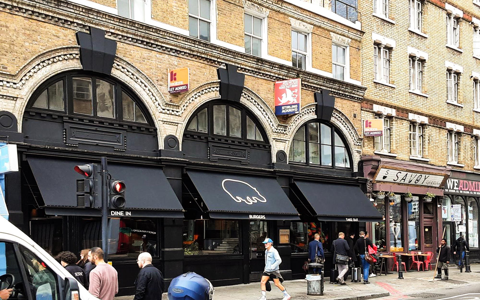 Traditional Victorian Restaurant Awnings in Shoreditch