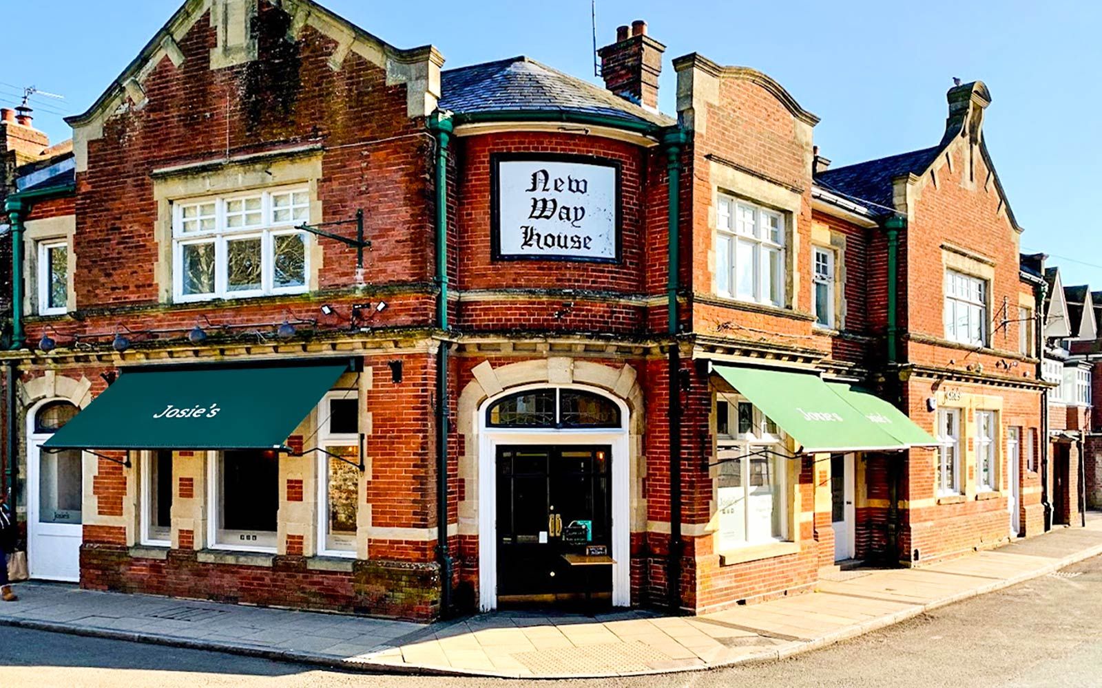 Traditional Victorian Awnings for Josie’s Café, Petersfield