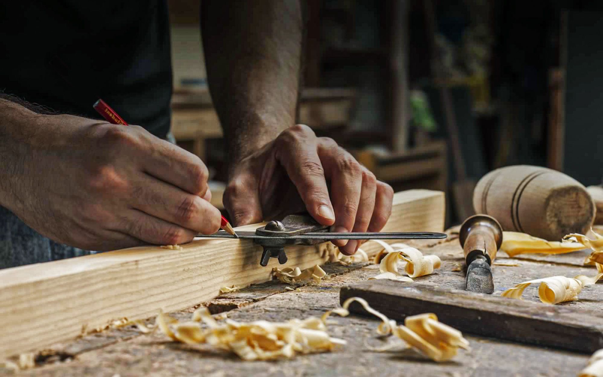 Enhancing Tradition: Innovations in Traditional Awning Manufacturing